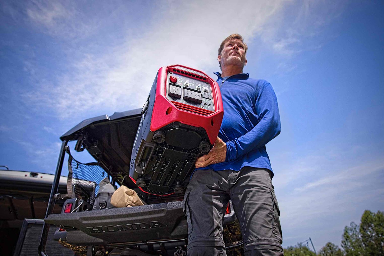 Having Power Outside With Honda's New EU3200i Generator | Off-Road Expo