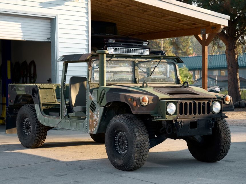 WD-40 Building Humvee Chase Vehicle | Off-Road Expo